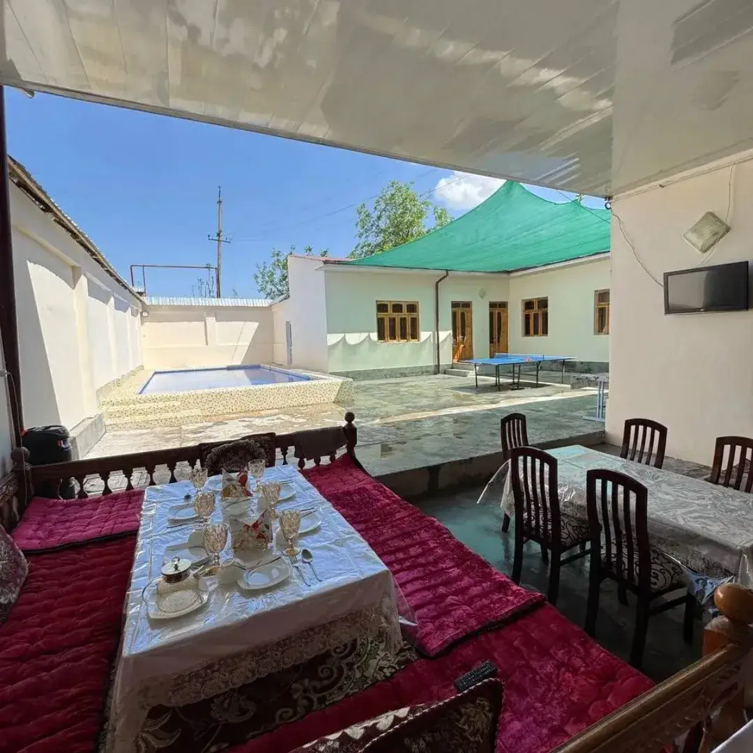 Dacha Qibray – Qibrayda 3 xonali, 15 kishilik dacha