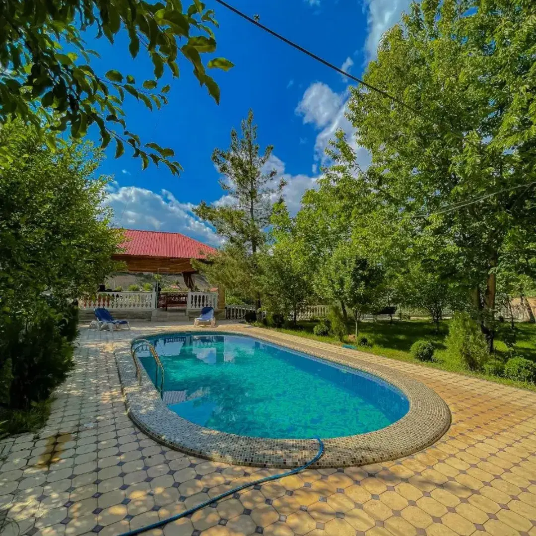 Пейзаж – Chorvoqda 5 xonali, 16 kishilik dacha